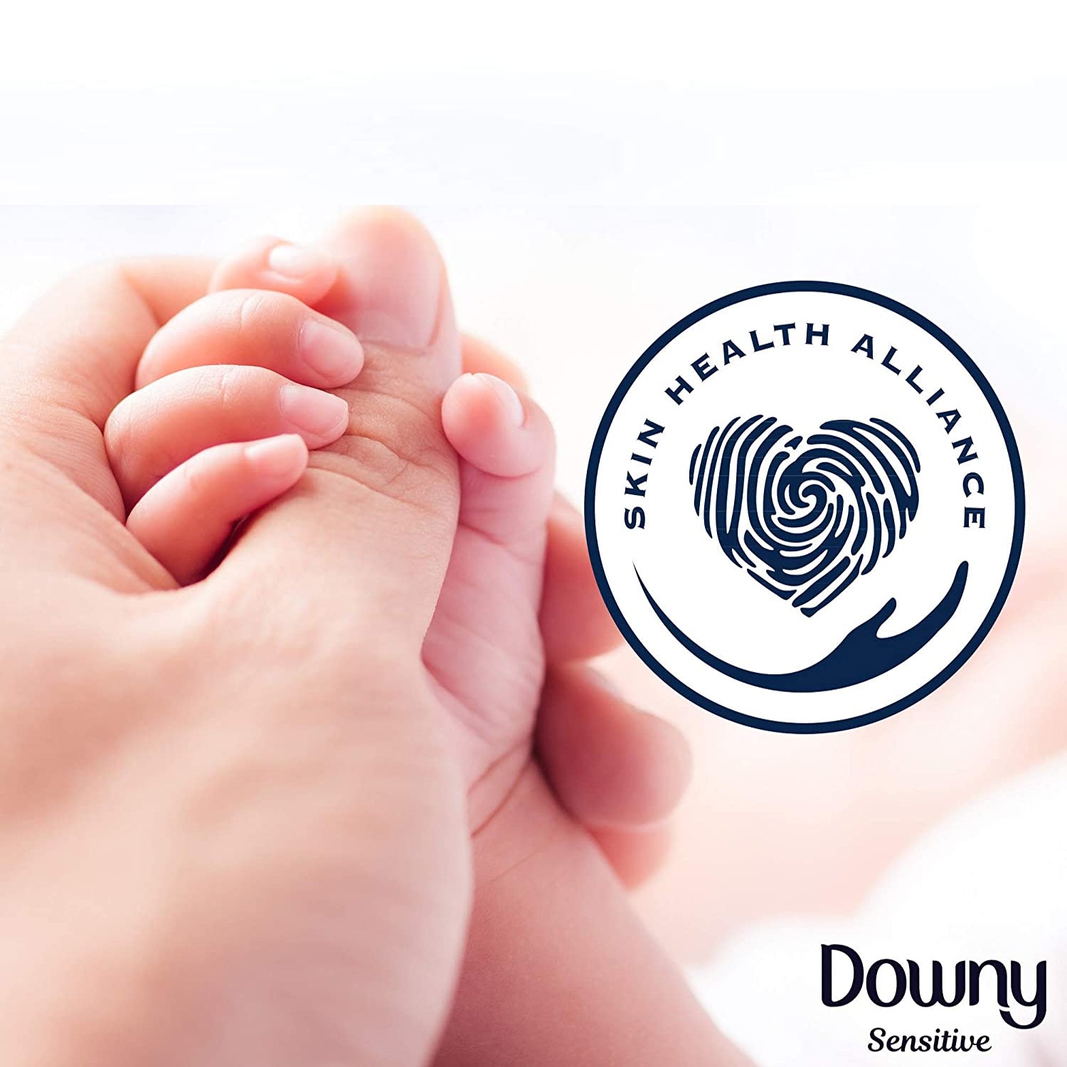 Downy Concentrated Fabric Softener for Sensitive Skin 1L – أنية المنزل